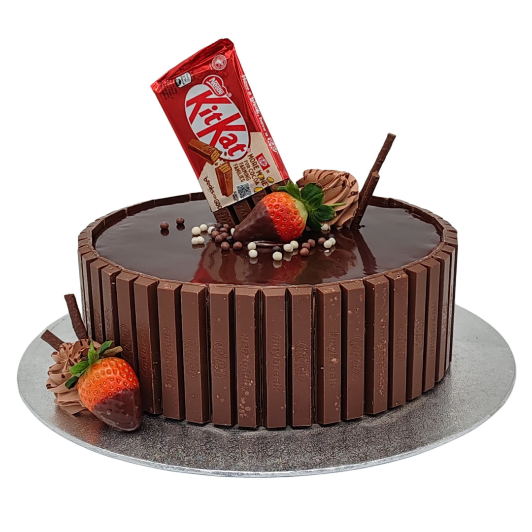 KitKat Flavour Cake in London – Delicious Kitkat Cake For Delivery and Pickup in Croydon, Fulham ...